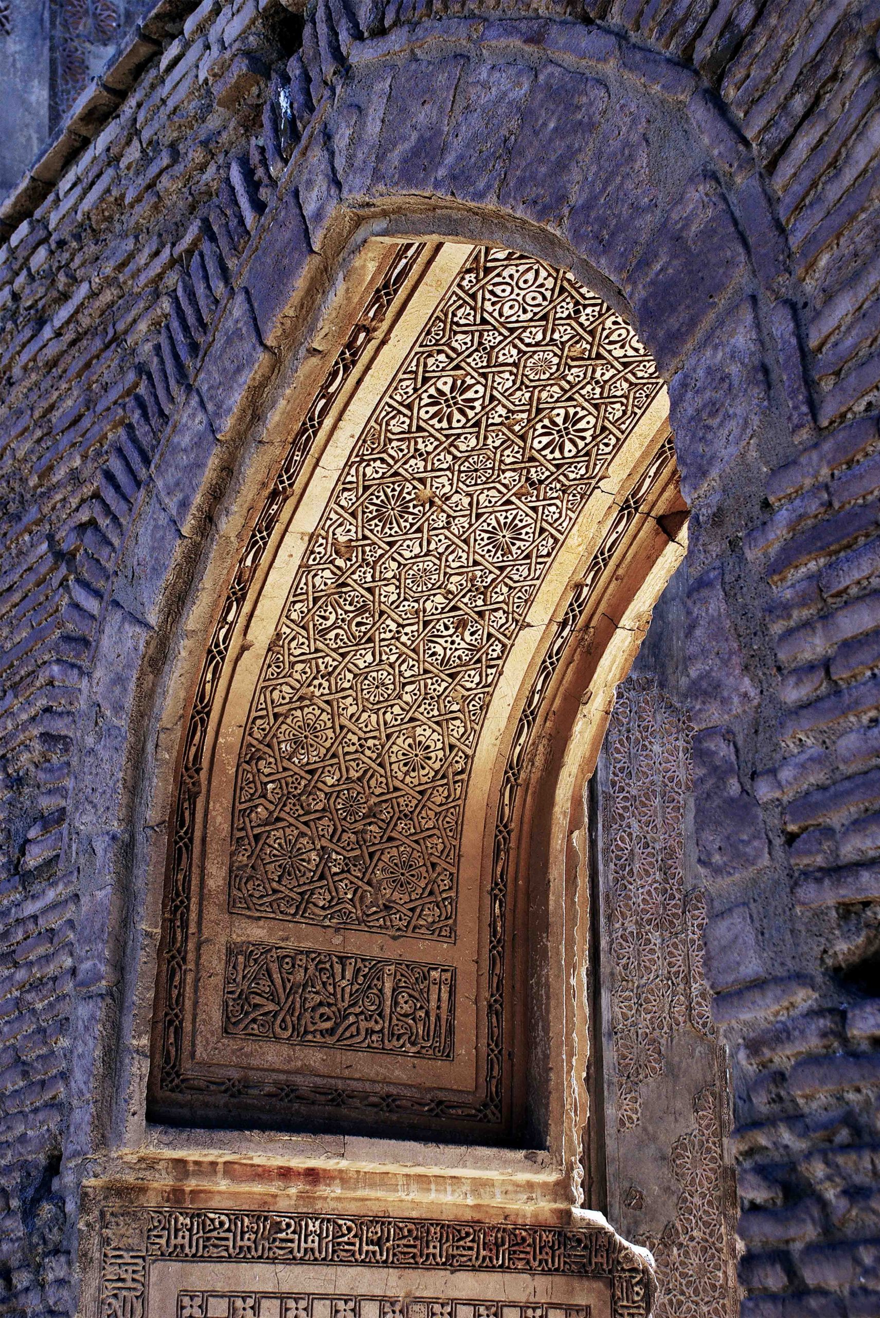 Archeological Conservation of Faryoumad Mosque - مهندسین مشاور عمارت خورشید